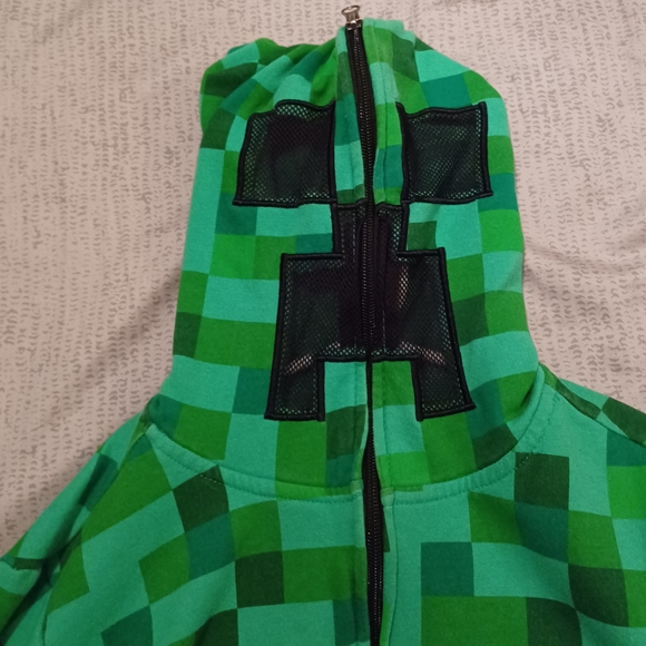 Minecraft | Shirts & Tops | Minecraft Creeper Small Hoodie Full Zip ...
